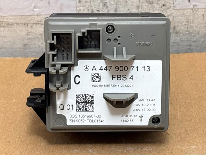 Ignition lock + computer Mercedes Vito 2.2 116 CDI 16V - A6519002803 651950