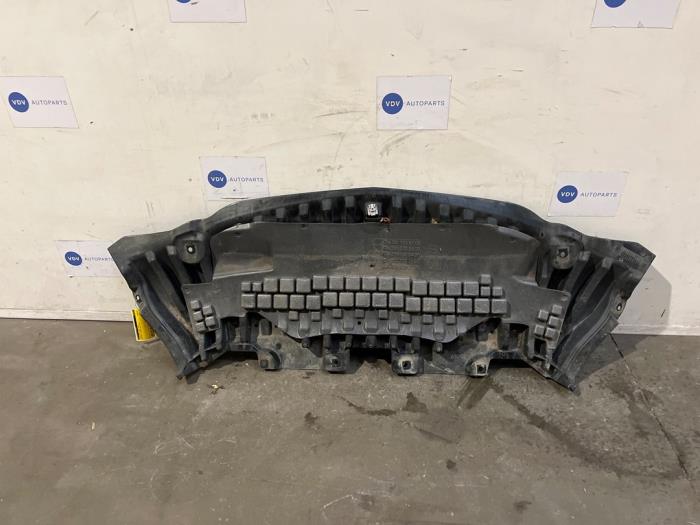 Insulation mat, front centre Mercedes C C-180 1.6 CDI BlueTEC, C-180 d ...