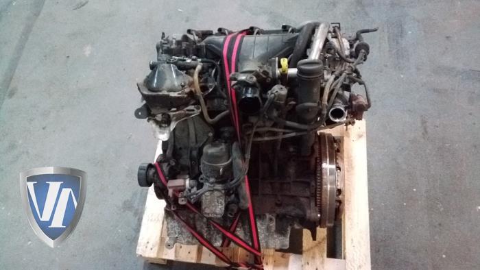 Engine Volvo V50 2.0 D 16V - 8252346 D4204T D4204T