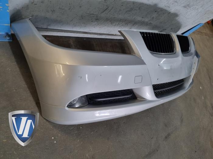 Front bumper BMW 3 serie Touring 320i 16V 354 - 51117170051
