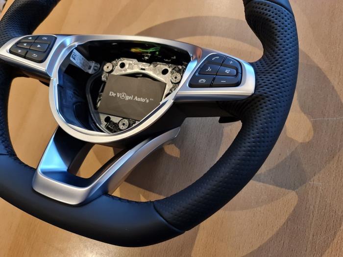 Steering wheel Mercedes C - A0004608403 MERCEDES