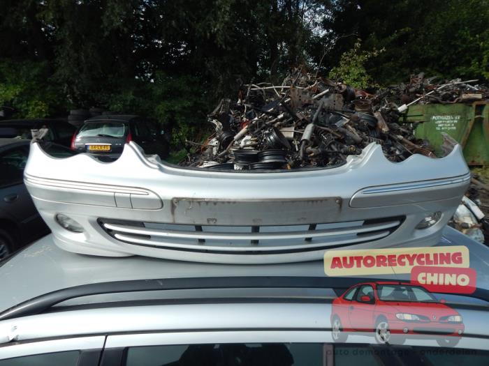 Front bumper Mercedes C Combi 1.8 C-180K 16V 744 - XXXXX