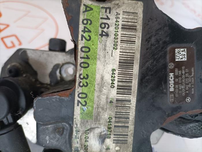 High pressure pump Mercedes ML II 3.0 ML-320 CDI 4-Matic V6 24V ...