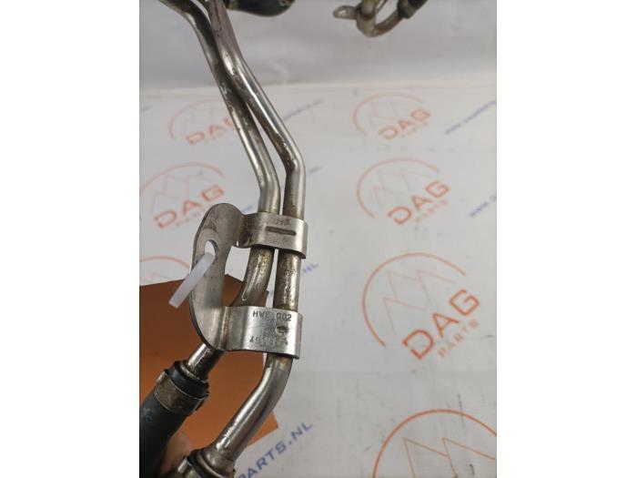 Fuel line Mercedes Vito 3.0 122 CDI V6 24V - A6420702432 642890 722683