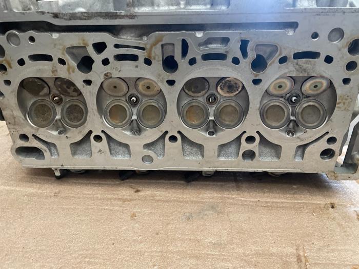 Cylinder head Volkswagen T-Roc 2.0 TSI 16V 4Motion - 04C103064D DKZA