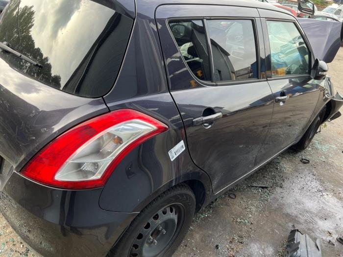 Rear side panel, right Suzuki Swift 1.2 16_ ZUR - 00000