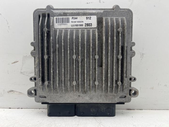 Engine management computer Mercedes Vito 2.2 116 CDI 16V - A6519002803 ...