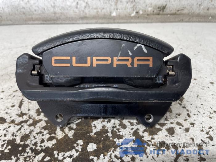 Cupra Leon Etriers de frein (pince) avant gauche stock