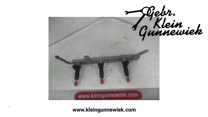Injecteur (injection essence) Renault Twingo - 166009685R H4D400 DEKA