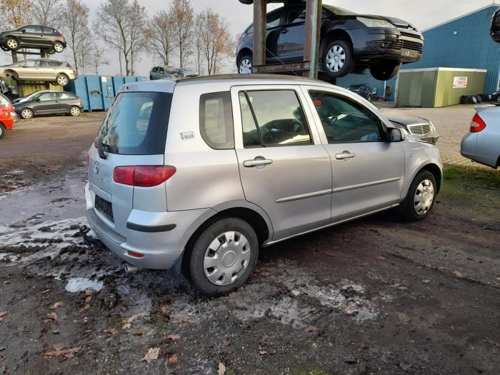 Mazda 2 1.4 16V Salvage vehicle (2004, Gray)