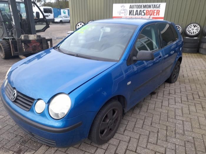 Volkswagen Polo IV 1.4 16V Salvage vehicle (2002, Blue)