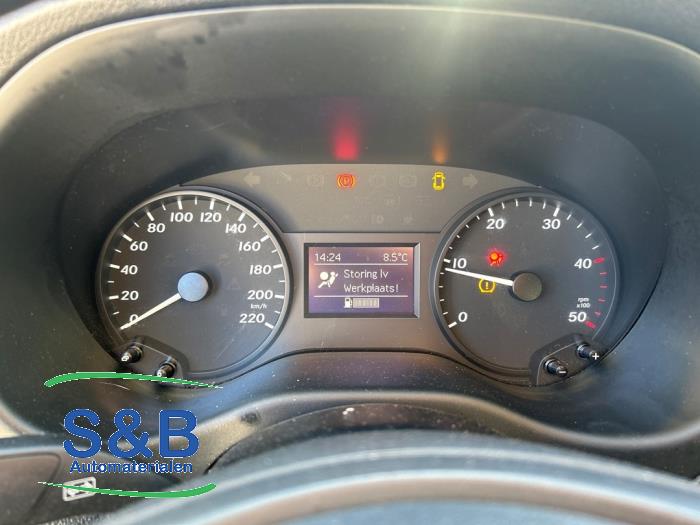 Mercedes Vito 1.6 111 CDI 16V Damaged vehicle (2018)