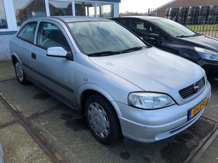Opel Astra G 1.6 Salvage vehicle (2002, Gray)