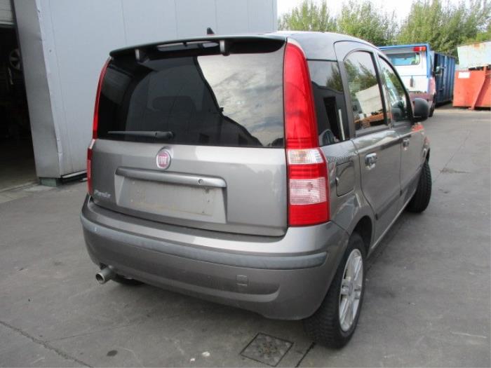Fiat Panda 1.2 Fire Épave (2010, Gris) Autodemontage Deumens BV