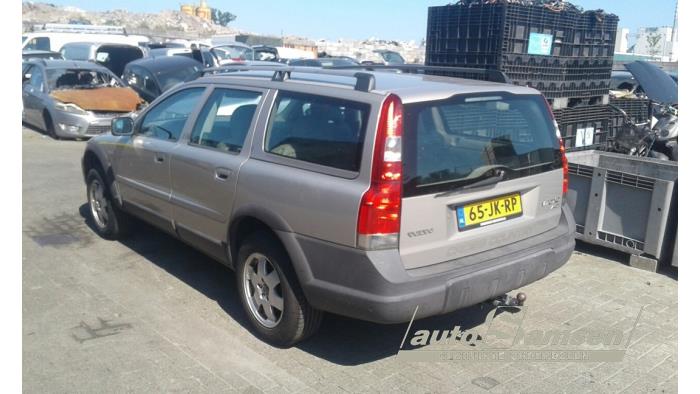 Volvo XC70 XC70 2.4 T 20V Coche dañado (2002, Beige)