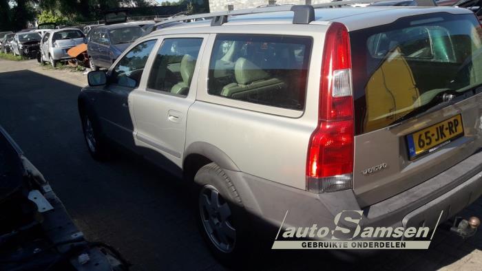 Volvo XC70 XC70 2.4 T 20V Coche dañado (2002, Beige)