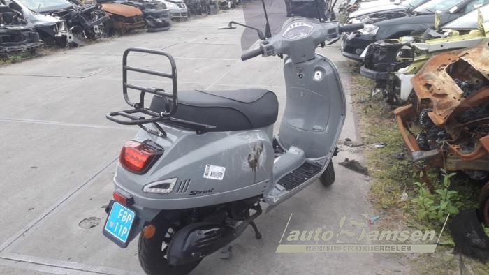 AGM VX50 Scooter (Salvage vehicle, 2020, Granite)