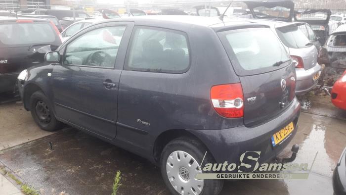 Volkswagen Fox 1.2 Épave (2008, Gris) Auto Samsen B.V.