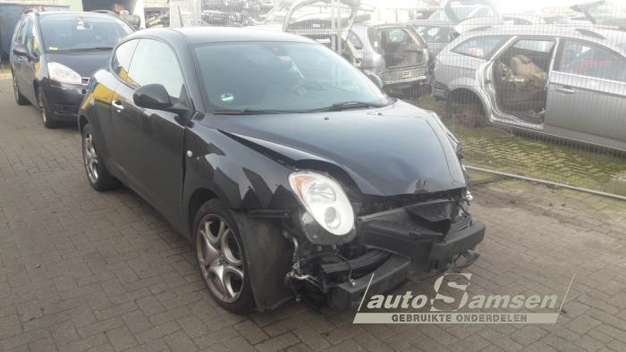 Alfa Romeo MiTo 1.3 JTDm 16V Eco Salvage vehicle (2011, Black)