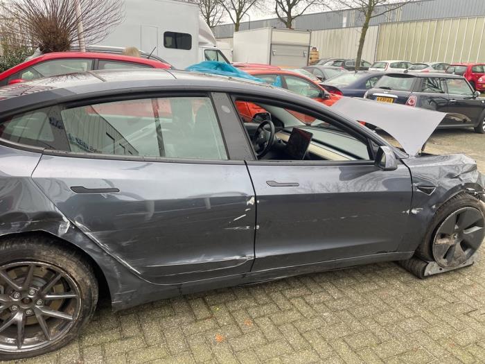 Tesla Model 3 EV AWD Salvage vehicle (2020, Gray)