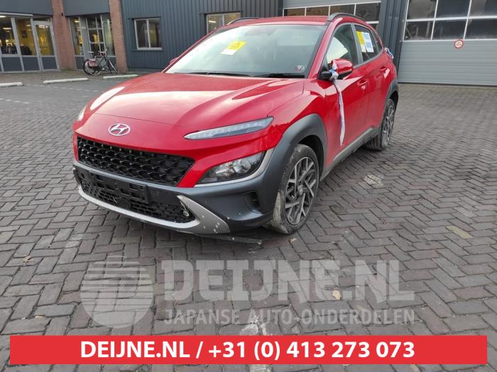 Hyundai Kona 1.6 GDi HEV 16V Salvage vehicle (2022, Red)