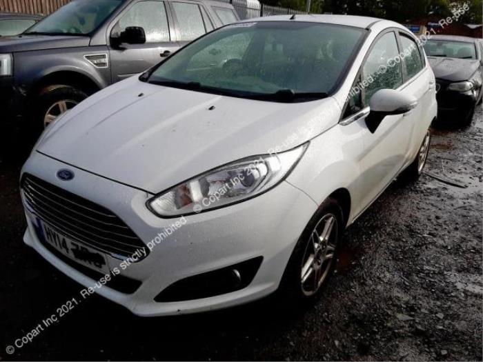 Ford Fiesta VII 1.0 EcoBoost 12V 100 Vehículo de desguace (2014, Blanco)