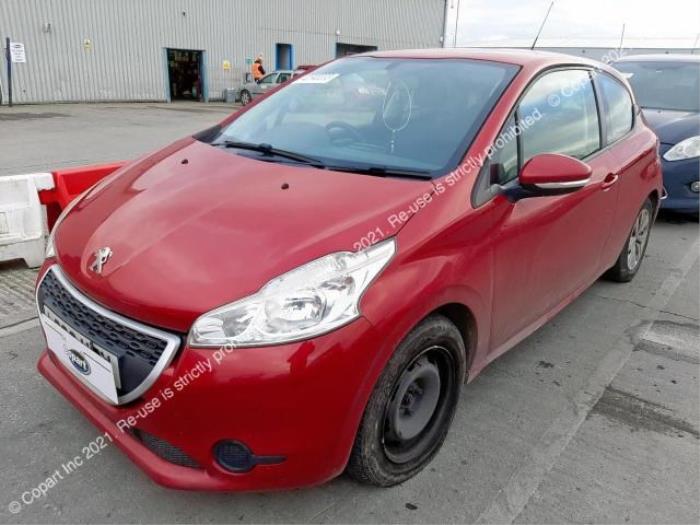 Peugeot 208 I 1.0 Vti 12V PureTech Salvage vehicle (2013, Red)