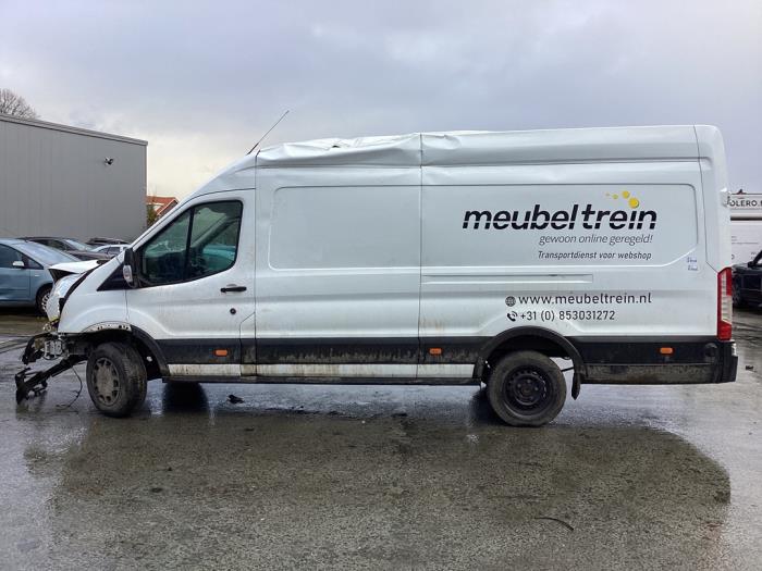 Ford Transit 2.0 TDCi 16V Eco Blue 130 RWD Salvage vehicle (2022, White)