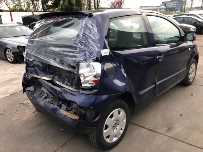 Volkswagen Fox 1.2 Salvage vehicle (2005, Blue) Gebr Opdam B.V.