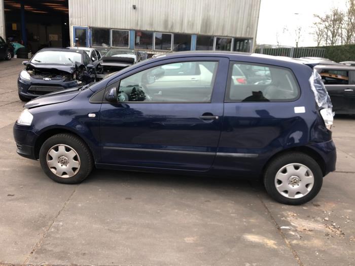 Volkswagen Fox 1.2 Salvage vehicle (2005, Blue) Gebr Opdam B.V.