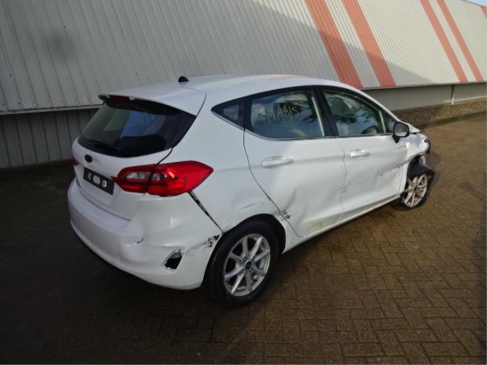 Ford Fiesta Salvage vehicle (2018, White)