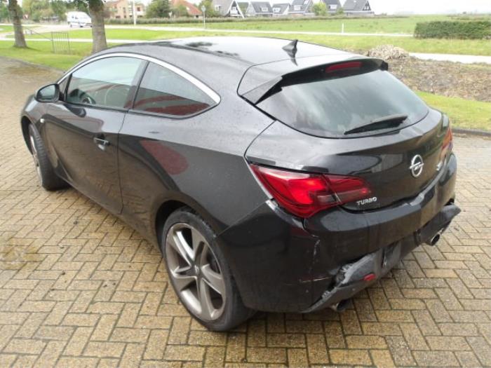 Opel Astra J GTC 1.4 Turbo 16V ecoFLEX 140 Schrottauto (2012, Metallic ...
