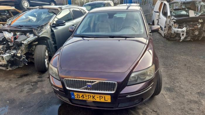 Volvo s40 spares store