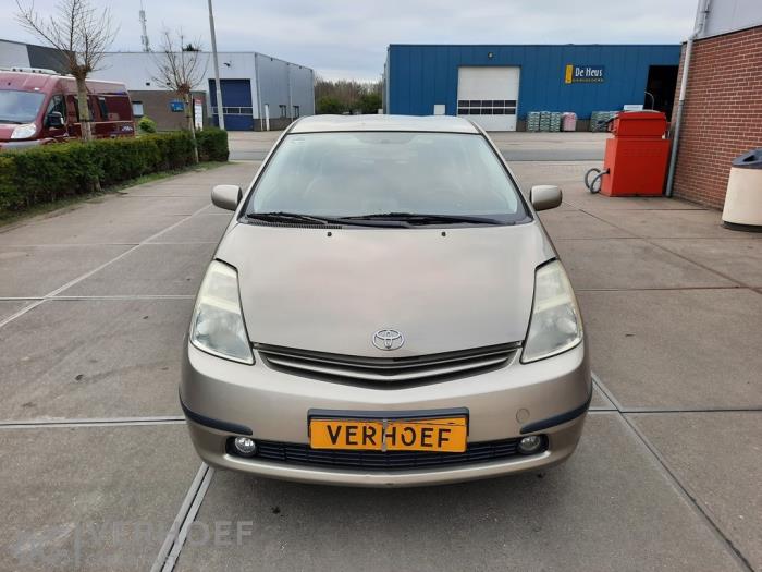 Toyota Prius 1.5 16V Salvage vehicle (2005, Beige)