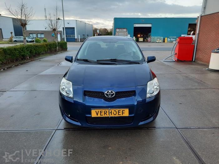 Toyota Auris 1.4 D-4D-F 16V Salvage vehicle (2010, Blue)