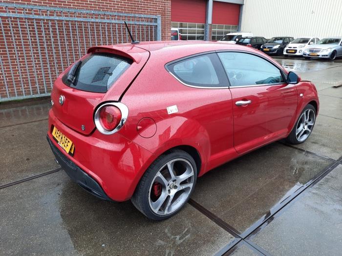 Alfa Romeo MiTo 1.4 Turbo Multi Air 16V Épave (2011, Rouge)