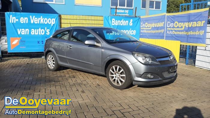 Opel Astra H GTC 1.8 16V Salvage vehicle (2007, Gray)