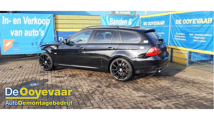 Autodemontagebedrijf De Ooyevaar Salvage cars, Damaged cars and ...
