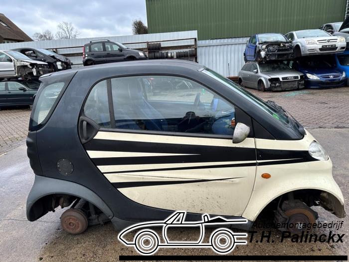 Smart City-Coupé 0.6 Turbo i.c. Smart&Pure Salvage vehicle (1999, Black)