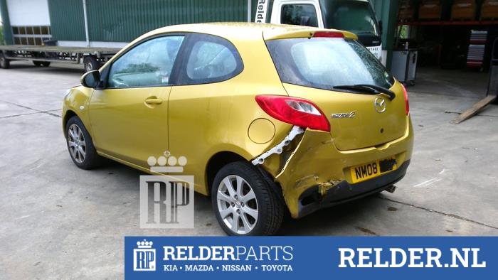 Mazda 2 1.3 16V S-VT High Power Schrottauto (2009, Gold)