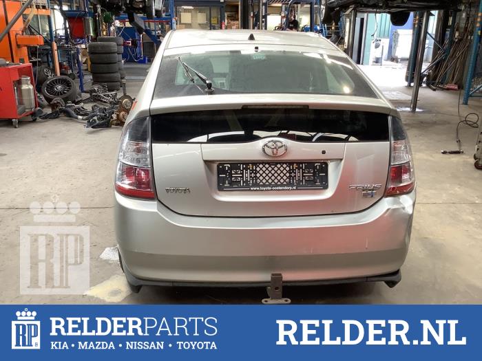 Toyota Prius 1.5 16V Salvage vehicle (2006, Gray)