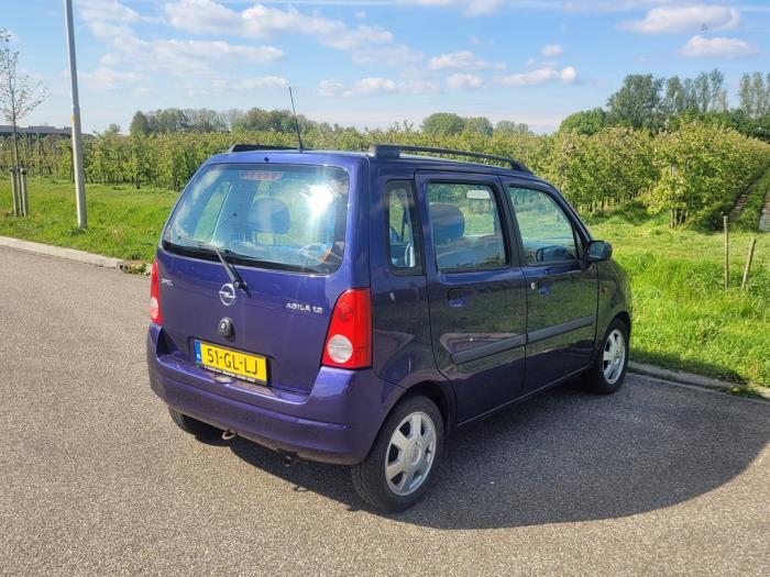 Opel Agila 1.2 16V Occasion (2001, Blue) Jansen van Beek