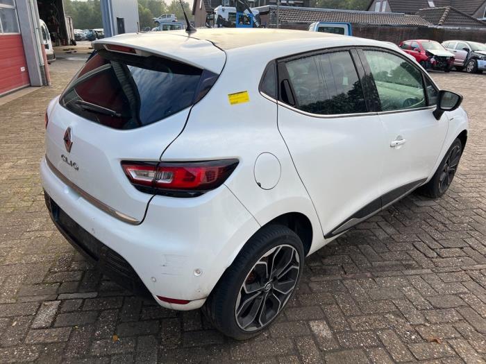 Renault Clio IV 1.2 TCE 16V GT EDC Salvage vehicle (2017, White)