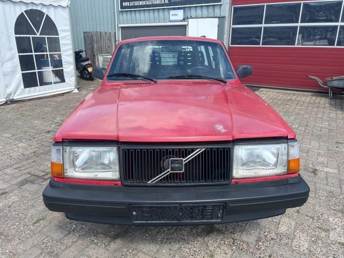 Volvo 240/245 240 Polar Salvage vehicle (1993, Red)