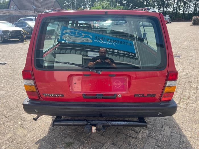 Volvo 240/245 240 Polar Salvage vehicle (1993, Red)