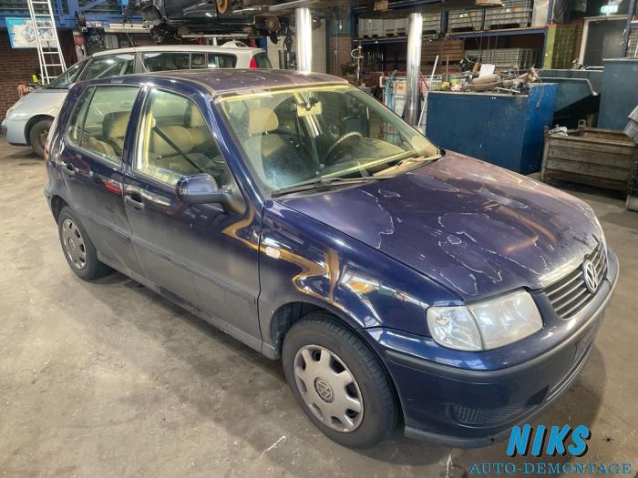 Volkswagen Polo III 1.4 Salvage vehicle (2000, Blue)