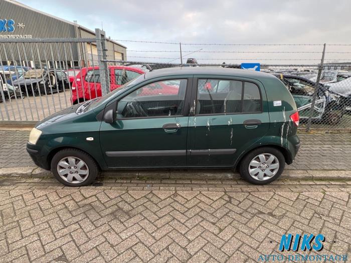 Hyundai Getz 1.3i 12V Salvage vehicle (2003, Green)