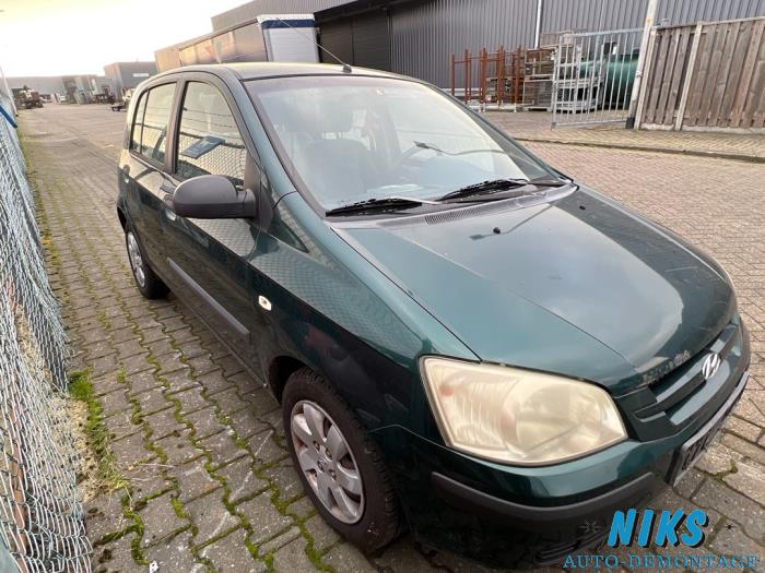 Hyundai Getz 1.3i 12V Salvage vehicle (2003, Green)