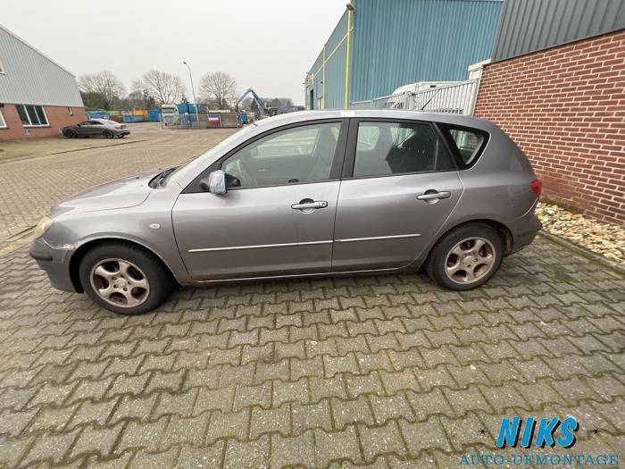 Mazda 3 Sport 1.6 CiTD 16V Salvage vehicle (2005, Gray)