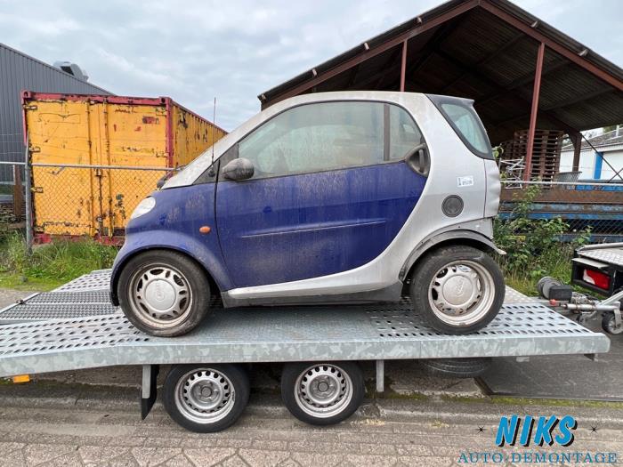 Smart City-Coupé 0.6 Turbo i.c. Smart&Pulse Salvage vehicle (1999, Blue)